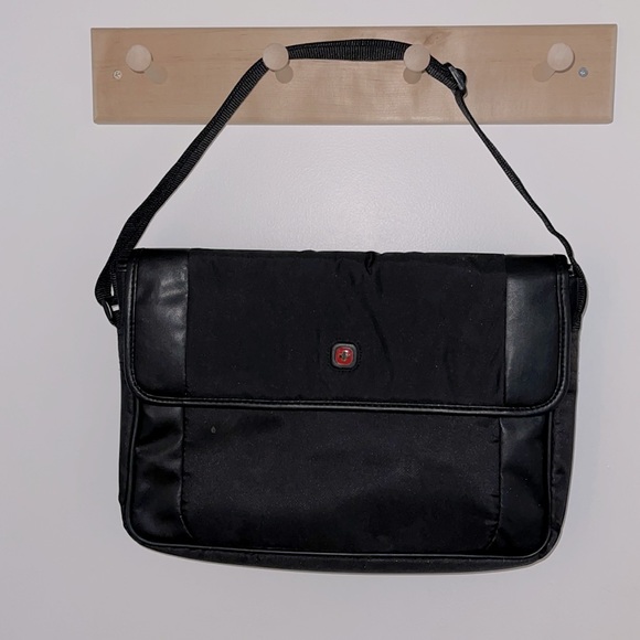 unbranded | Bags | Swiss Army Black Laptop Fabric Bag W Faux Leather ...